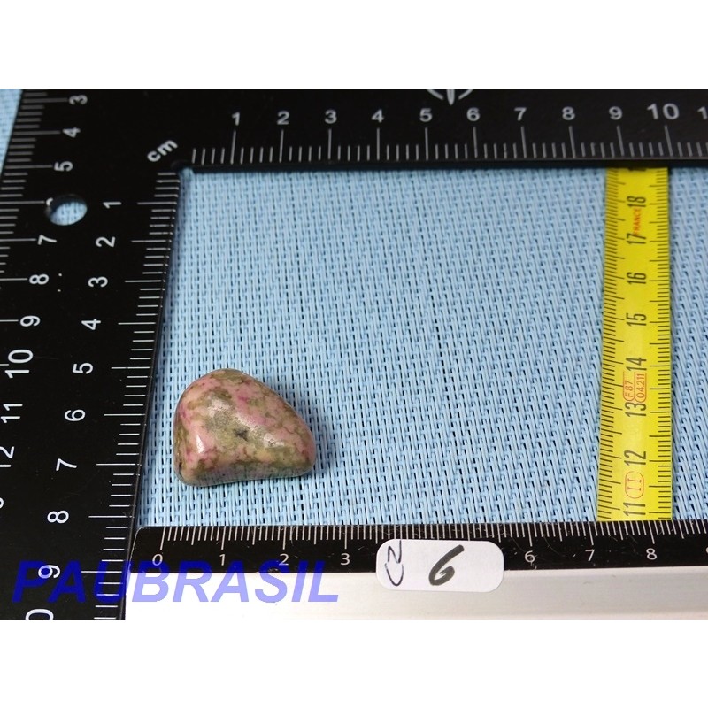 Clinozoisite - Clinothulite en pierre roulée - Minéraux de collection.